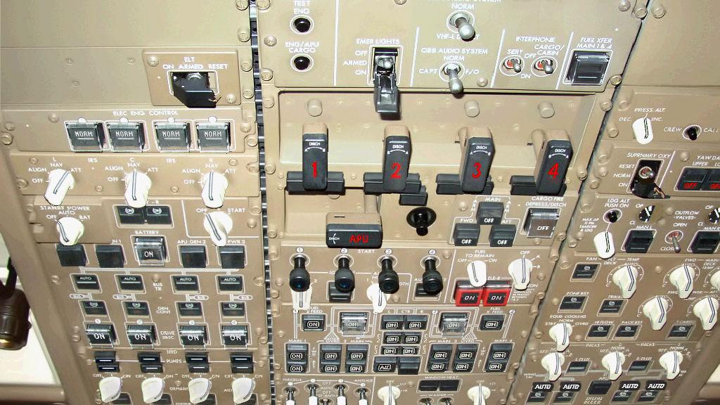 Boeing 747 Panel for FSX/P3D by JSGPANELS