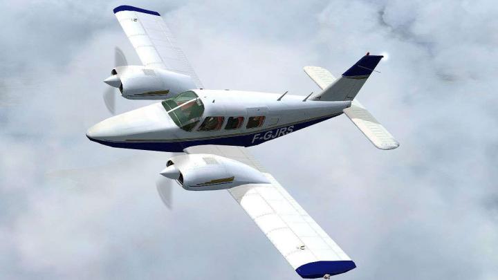 Flying Club Piper PA 34-200T Seneca II for FSX/FS2004 by Just Flight